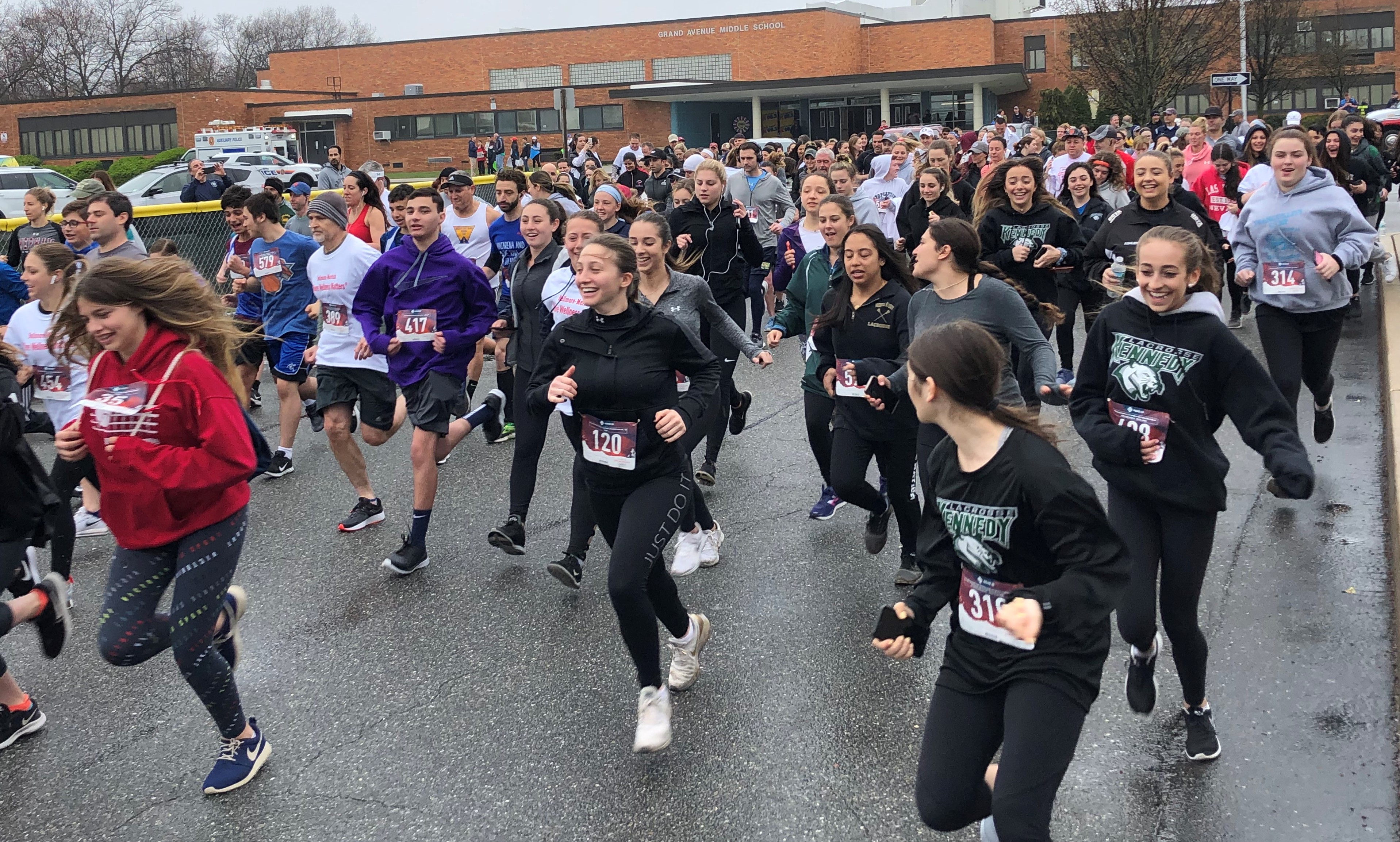 "One Voice, One Message" 5K to support St. Jude Children's Research Hospital LIRunning in ...